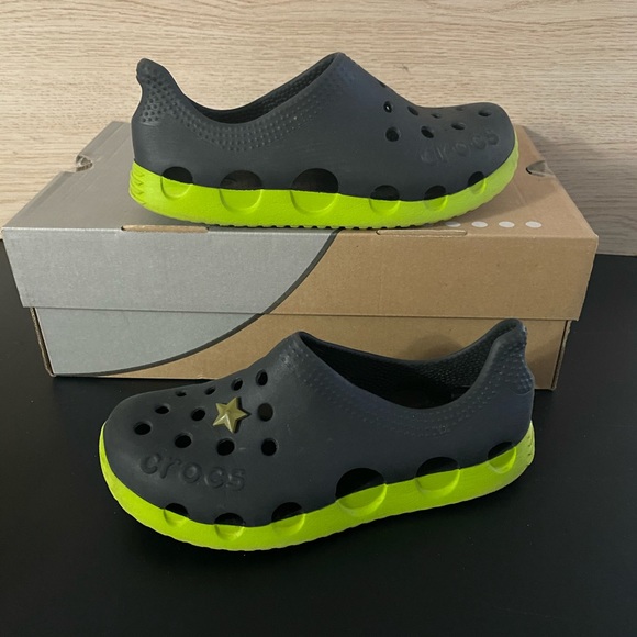 CROCS | Shoes | Crocs Slip On Shoe Sz 3 | Poshmark